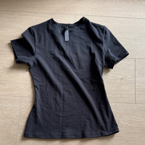 SKIMS | Tops | Skims Top | Poshmark
